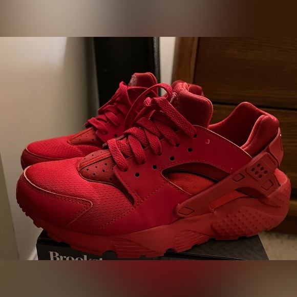 Nike | Shoes | Red Nike Huaraches | Poshmark